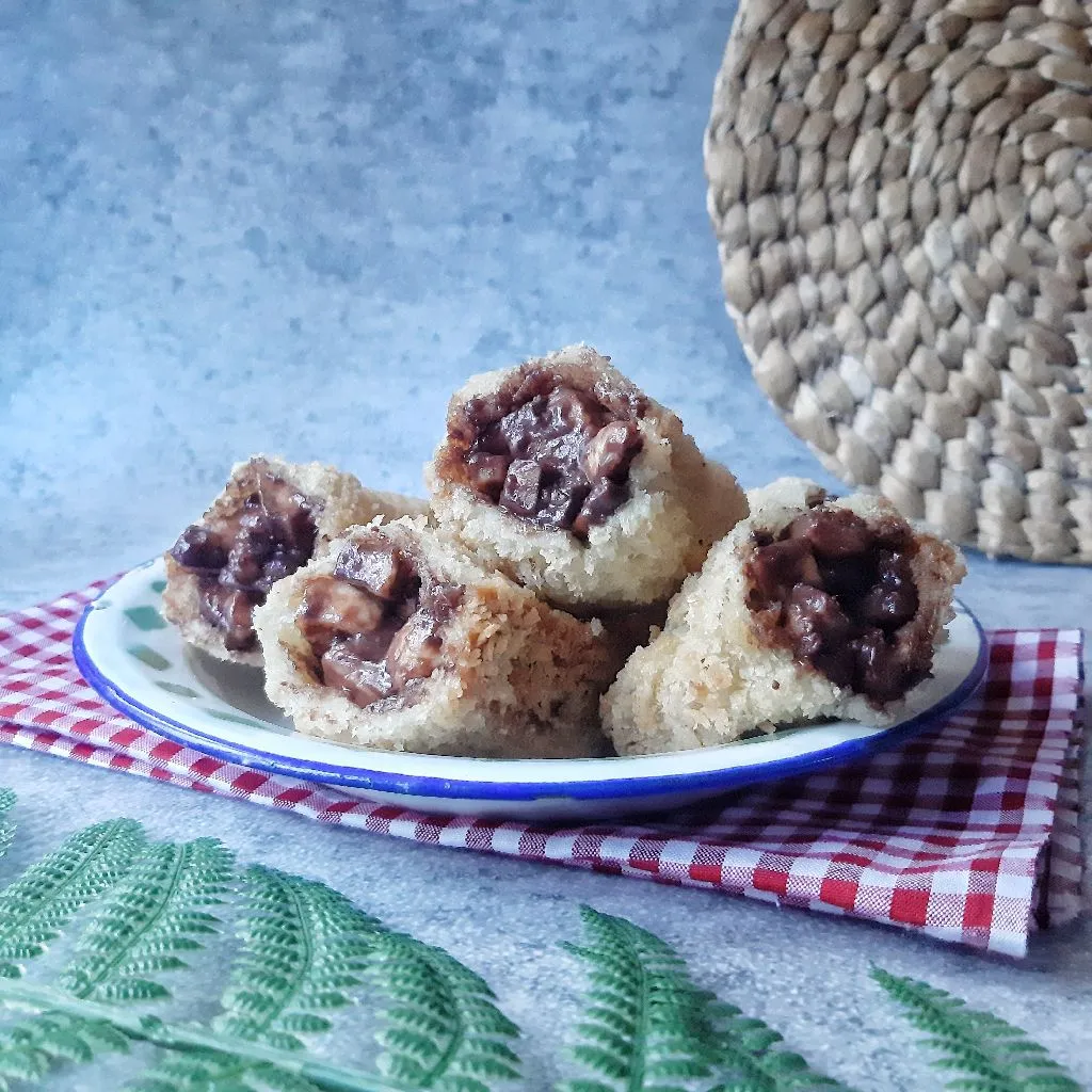 Resep Roti Pocket Isi Pisang Cokelat Sederhana Rumahan di Yummy App