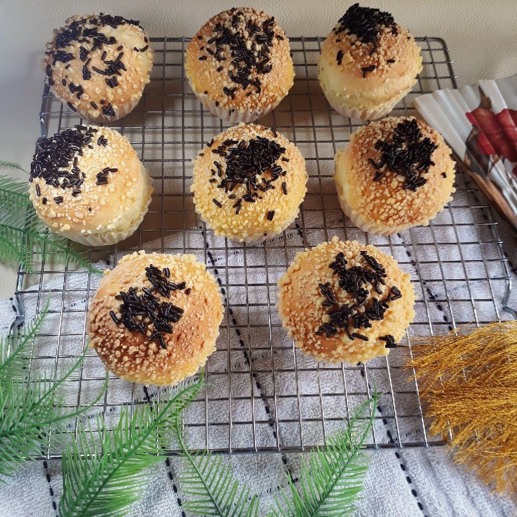 Resep Roti Cup Isi Cokelat Toping Crumble Sederhana Rumahan di Yummy App