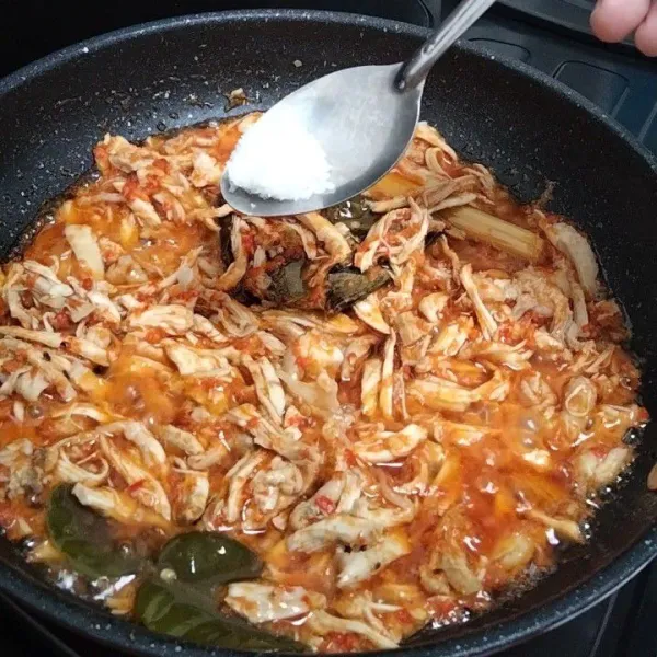 Resep Nasi Cokot Isi Ayam Suwir Pedas Sederhana Rumahan Di Yummy App