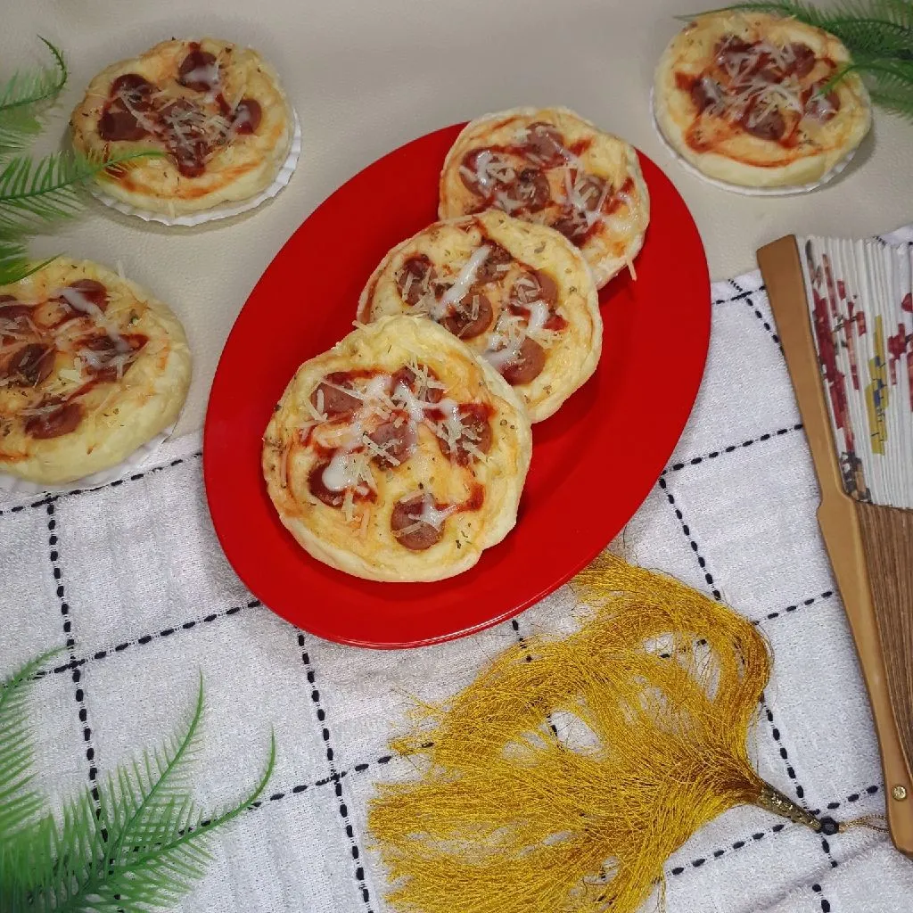 Resep Pizza Mini Ekonomis Sederhana Rumahan di Yummy App Resep Pizza Mini Ekonomis Sederhana Rumahan di Yummy App
