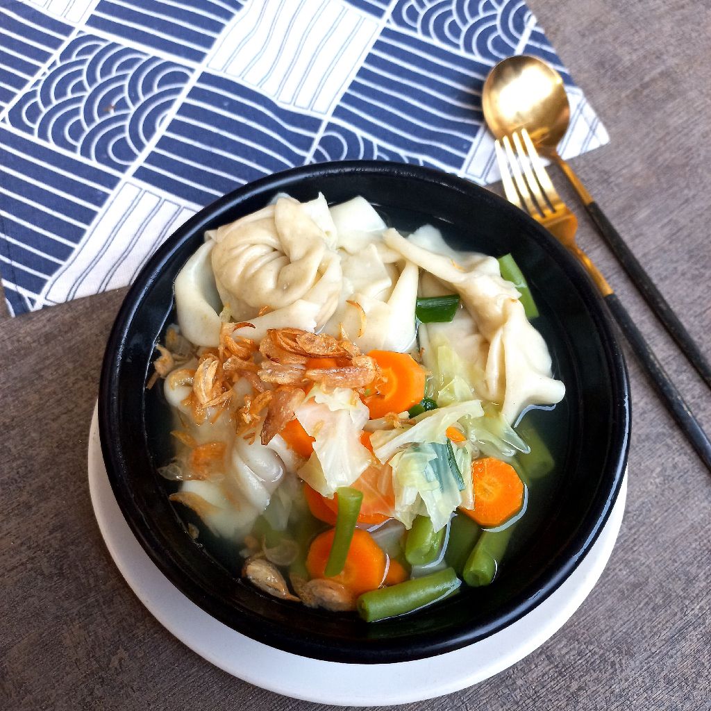 Resep Sup Sayur Pangsit Basah Sederhana Rumahan di Yummy App