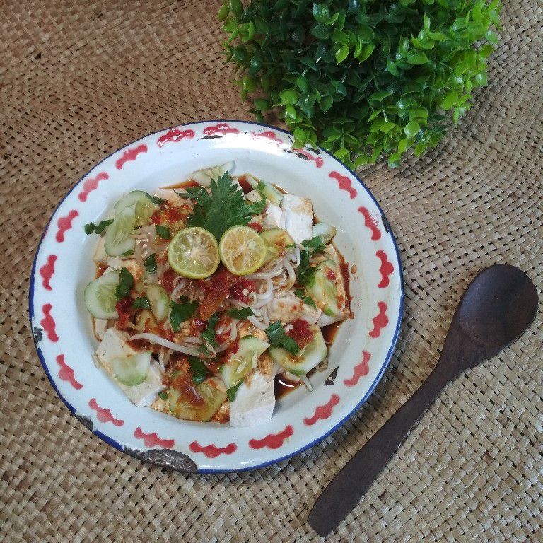 Resep Tahu Rebus Sambal Kecap Sederhana Rumahan di Yummy App