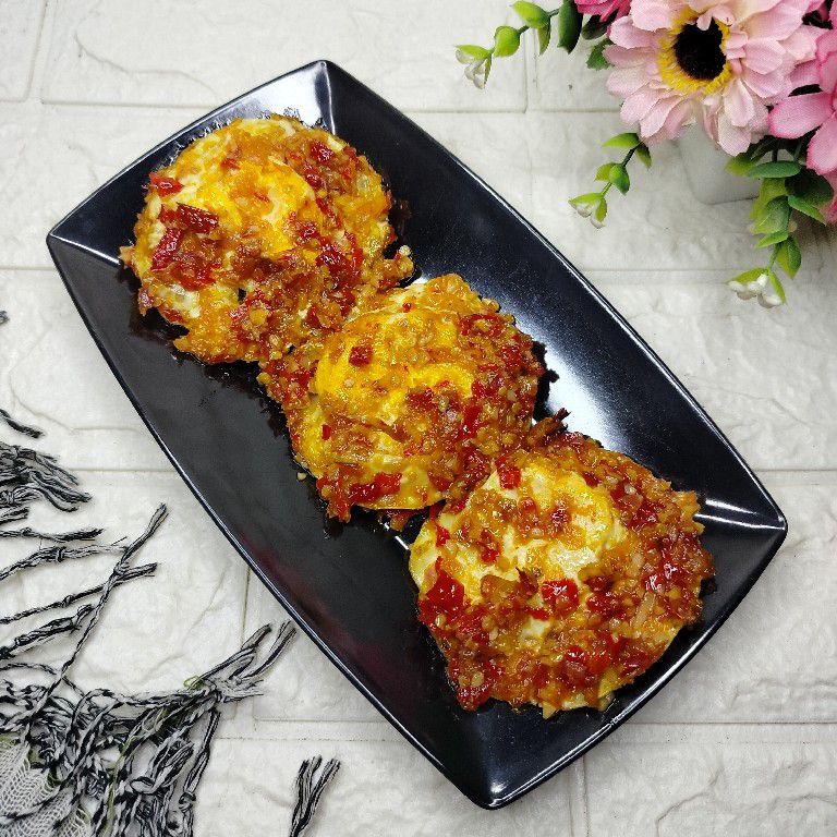 Resep Telur Ceplok Chili Padi Sederhana Rumahan di Yummy App