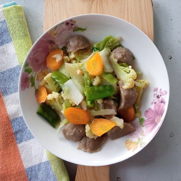 Resep Capjay Sayur Bakso Sederhana Rumahan di Yummy App
