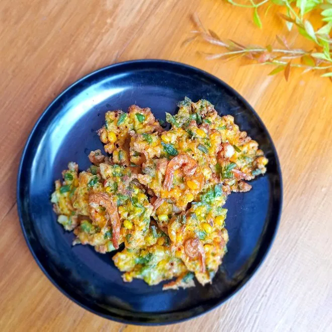 Resep Dadar Jagung Udang Khas Malang Sederhana Rumahan di Yummy App