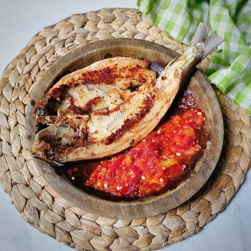 Resep Bandeng Bakar Sambal Mentah Sederhana Rumahan di Yummy App