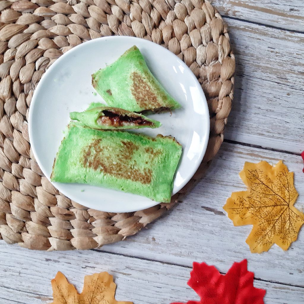 Resep Piscok Roti Tawar Pandan Sederhana Rumahan di Yummy App
