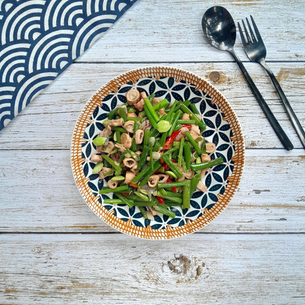 Resep Oseng Cumi Petai Bunga Bawang Sederhana Rumahan di Yummy App