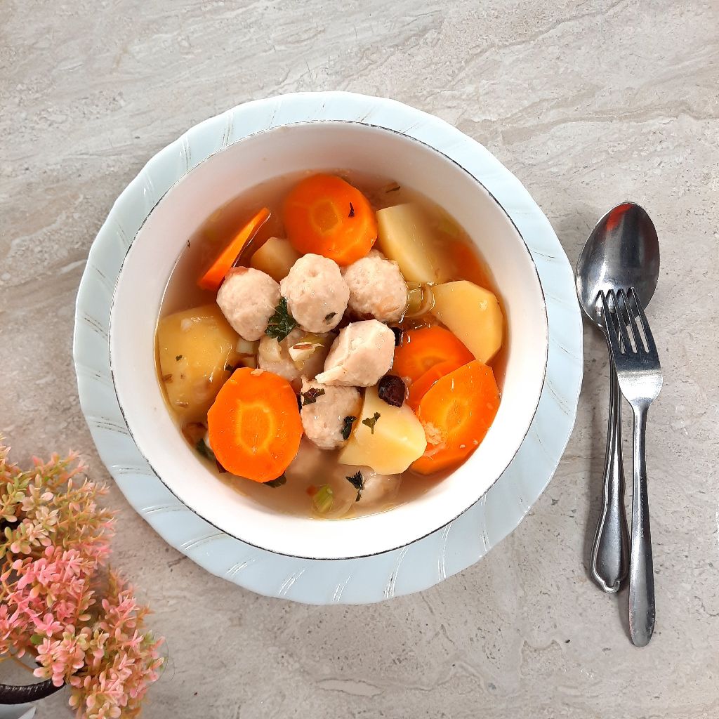 Resep Sop bakso kentang wortel Sederhana Rumahan di Yummy App