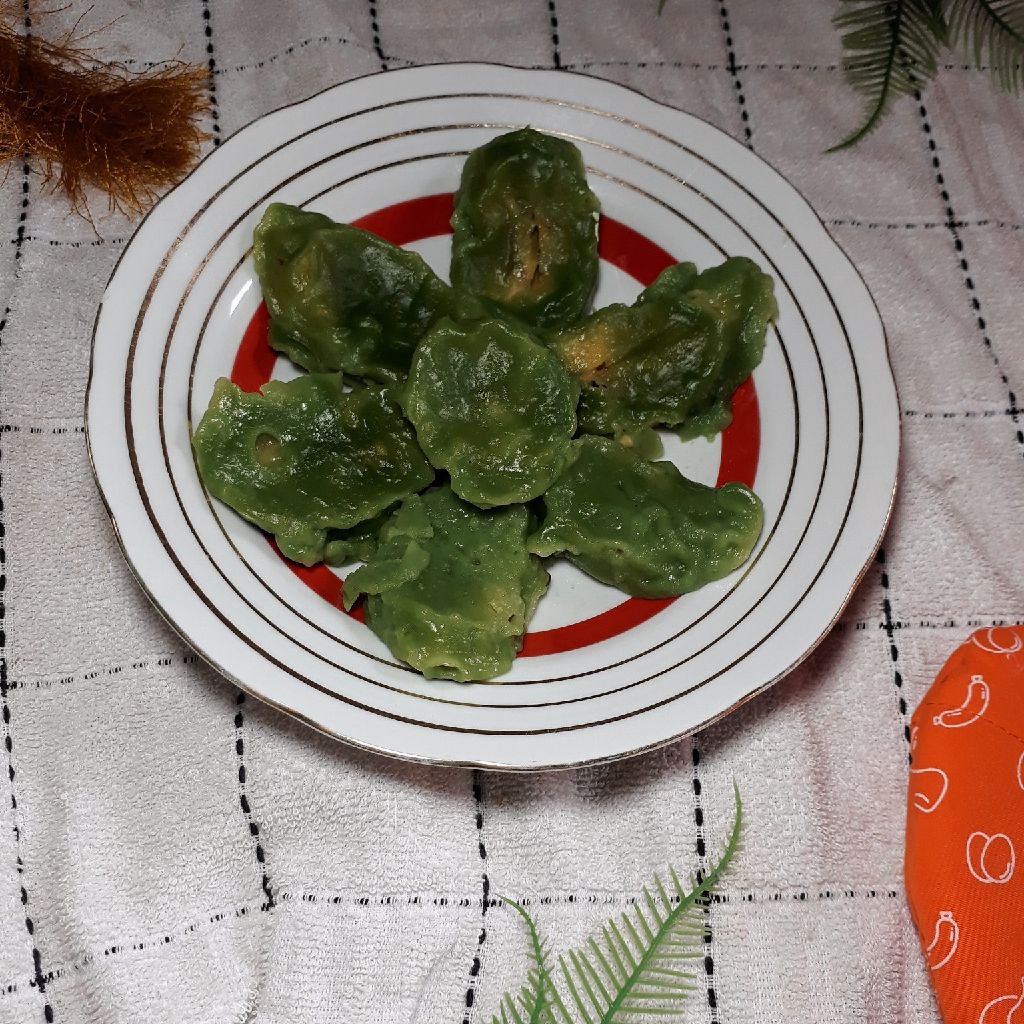 Resep Pisang Rai Daun Suji Sederhana Rumahan di Yummy App