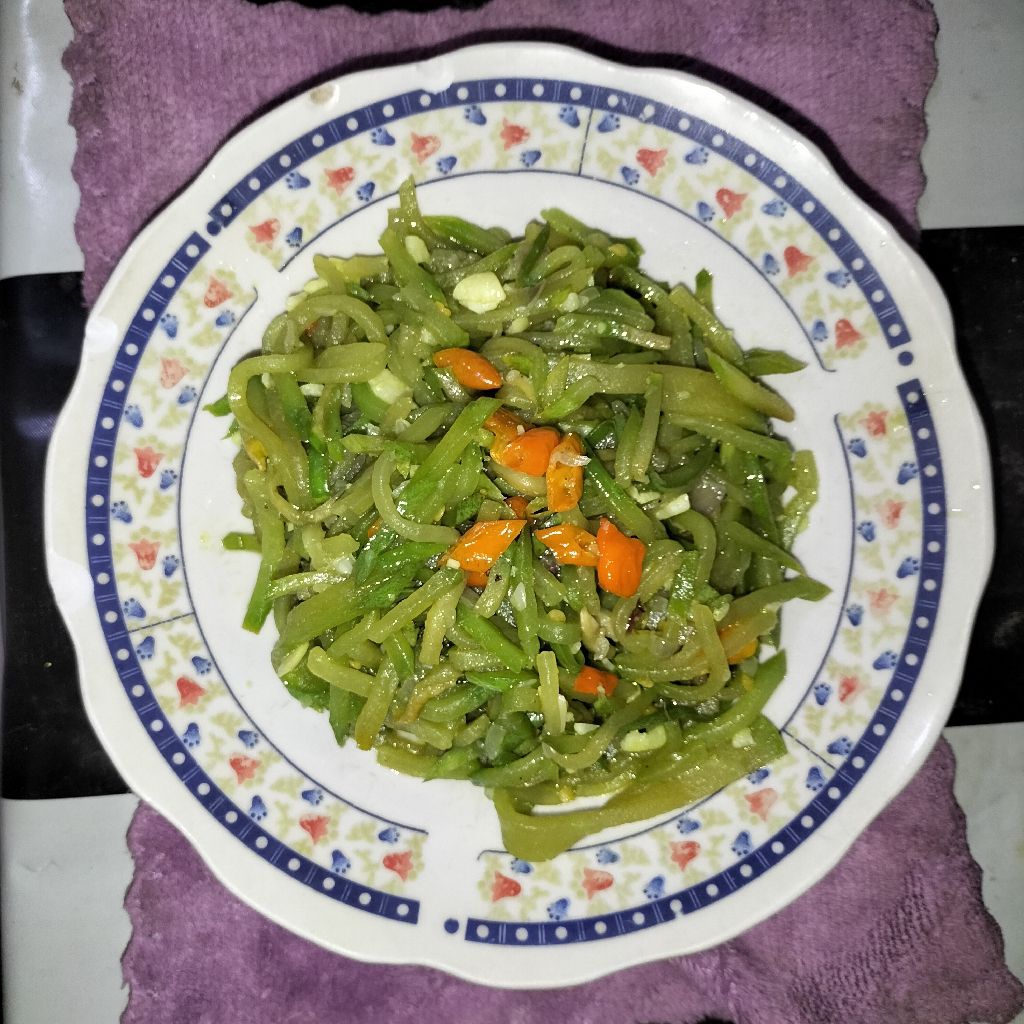 Resep Oseng Labu Siam Sederhana Rumahan di Yummy App