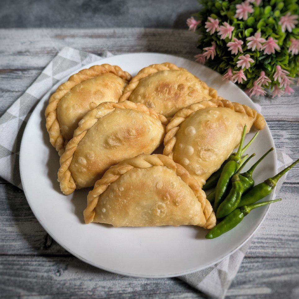 Resep Pastel Isi Ragout Sayur Ekonomis Sederhana Rumahan di Yummy App