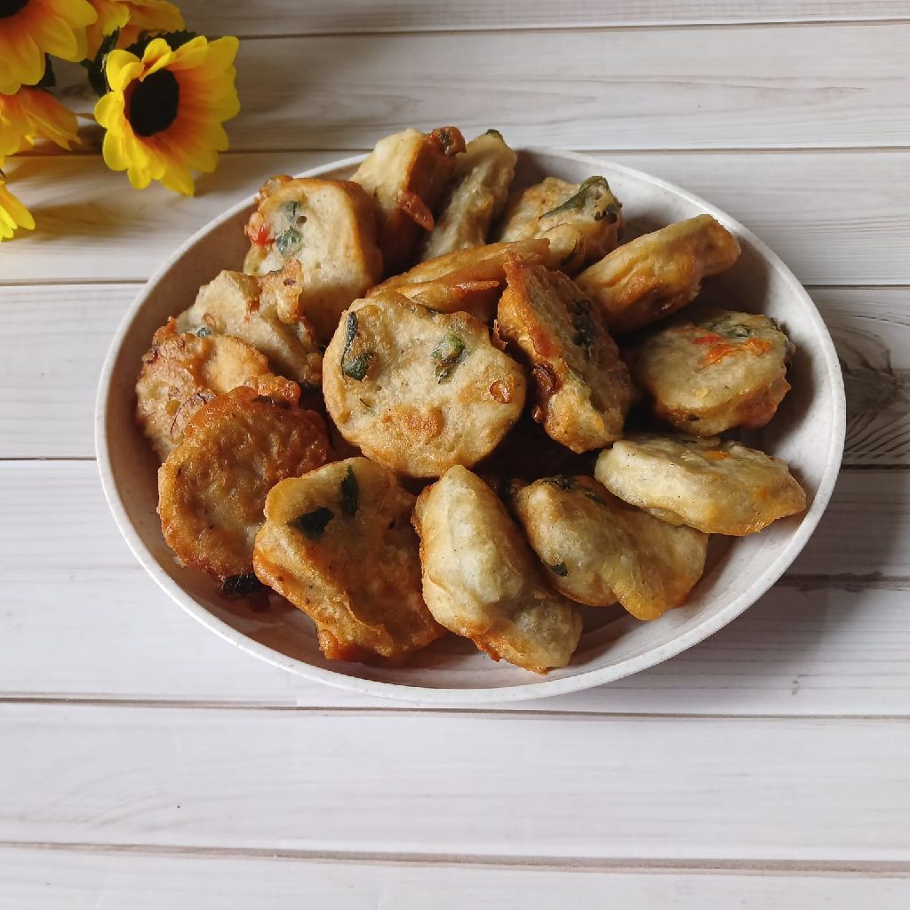 Resep Mendoan Menjes Kemangi Pedas Sederhana Rumahan di Yummy App