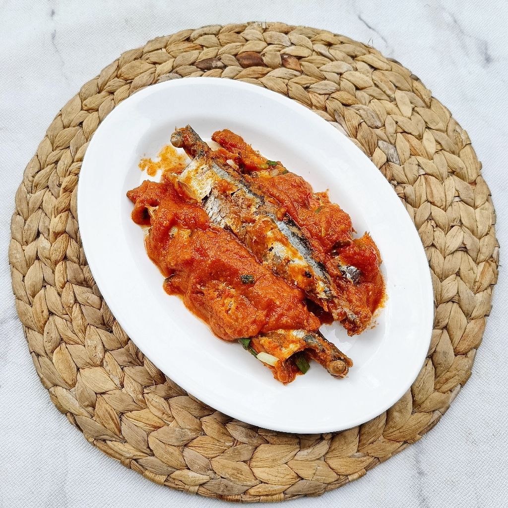 Resep Ikan Dencis Masak Tomat Pedas Sederhana Rumahan di Yummy App