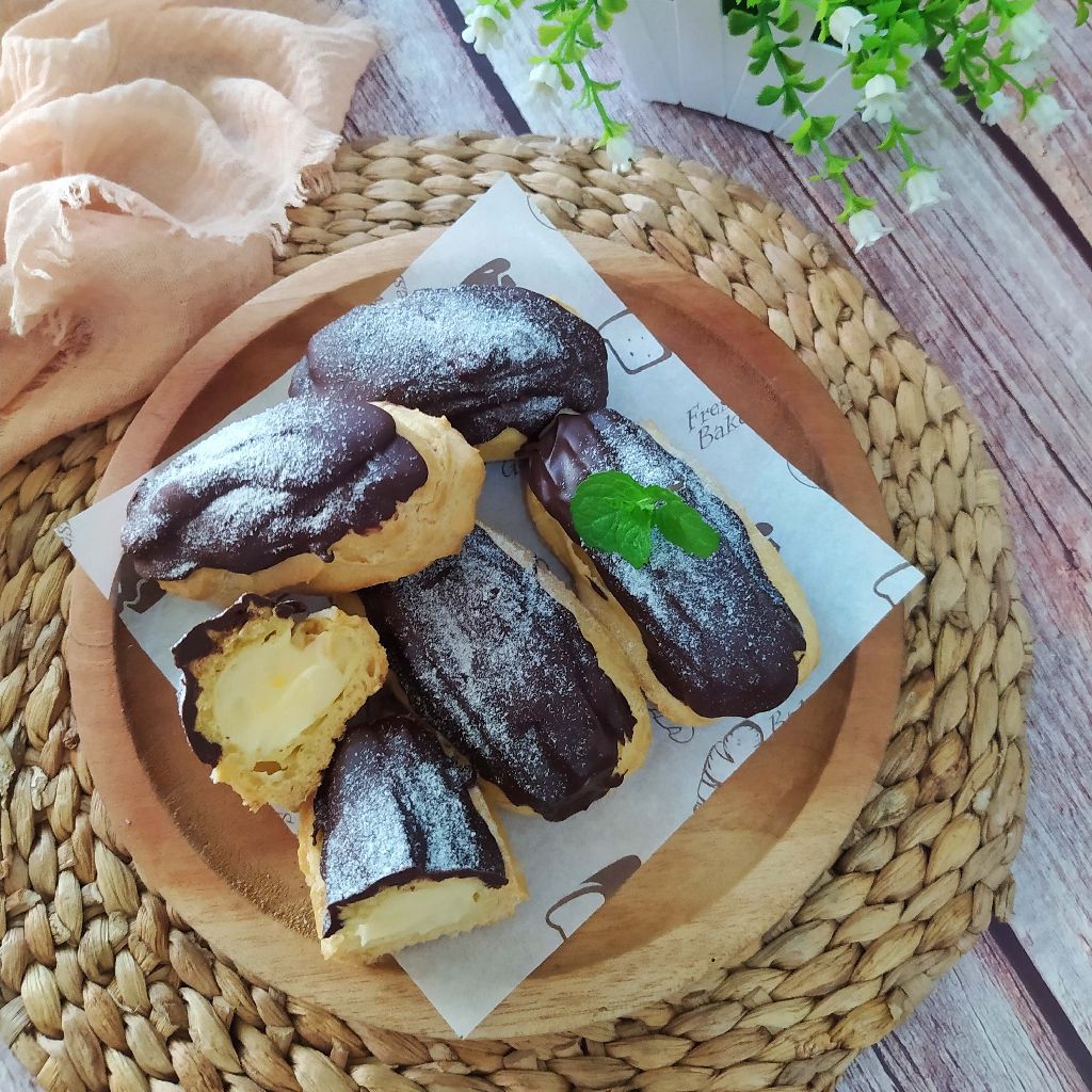Resep Eclair (With Diplomat Cream) Sederhana Rumahan di Yummy App