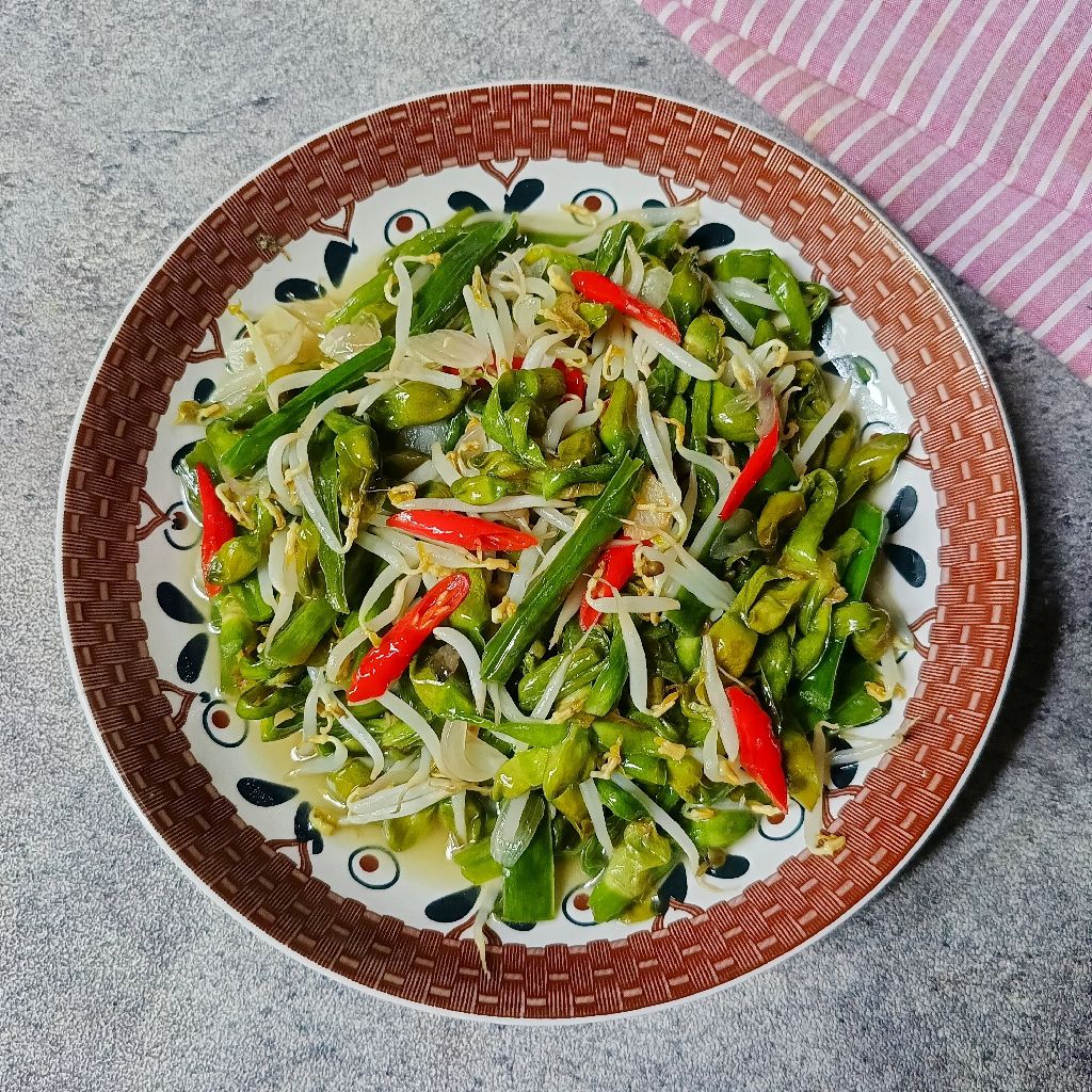 Resep Tumis Bunga Genjer & Tauge Sederhana Rumahan di Yummy App