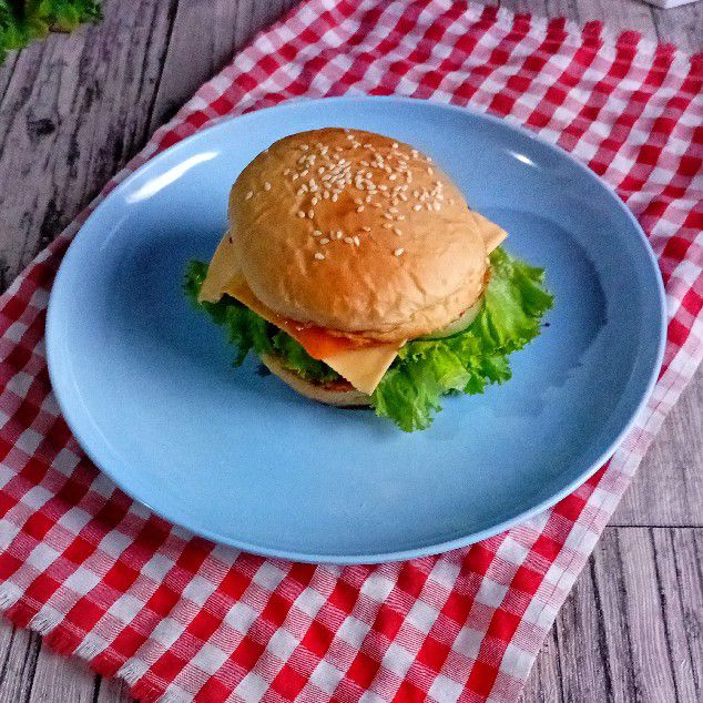 Resep Chicken Burger Sederhana Rumahan di Yummy App