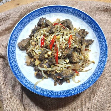 Resep Oseng Pedas Hati Ayam dan Tauge Sederhana Rumahan di Yummy App