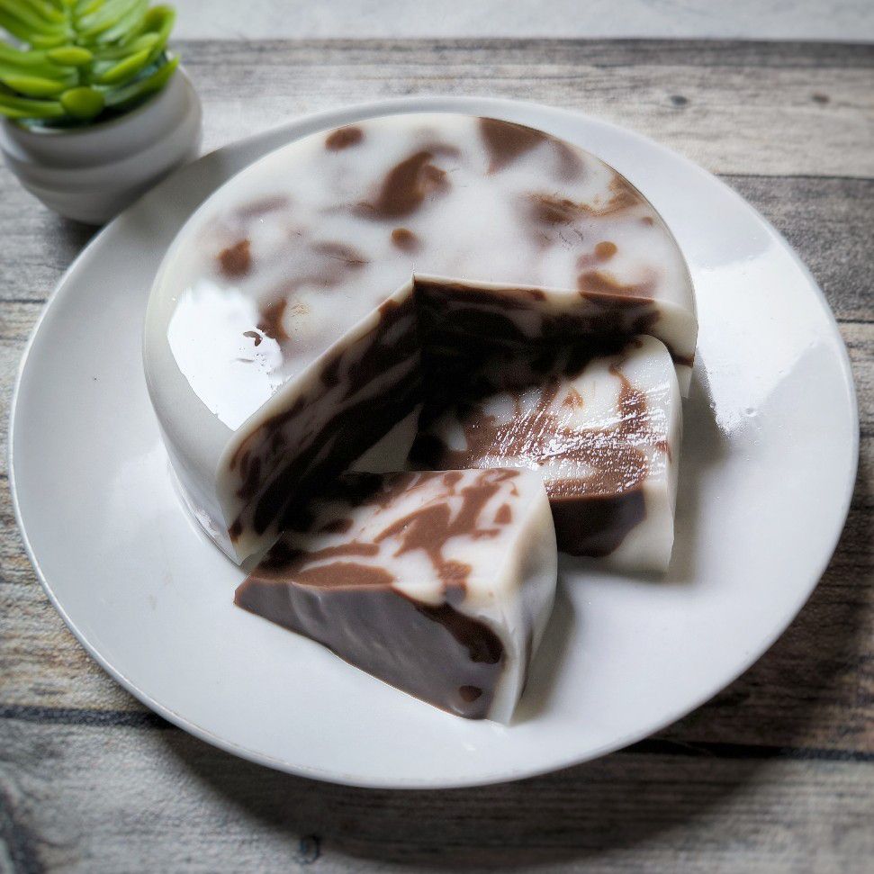 Resep Puding Batik Coklat Susu Sederhana Rumahan di Yummy App