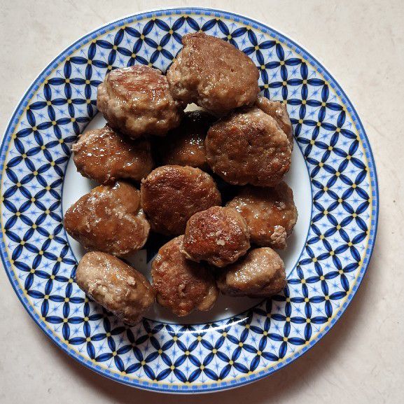 Resep Bola-bola Daging Sapi Sederhana Rumahan di Yummy App