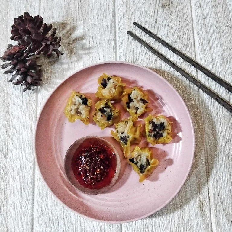 Resep Dimsum Ayam Jamur Kuping Sederhana Rumahan di Yummy App